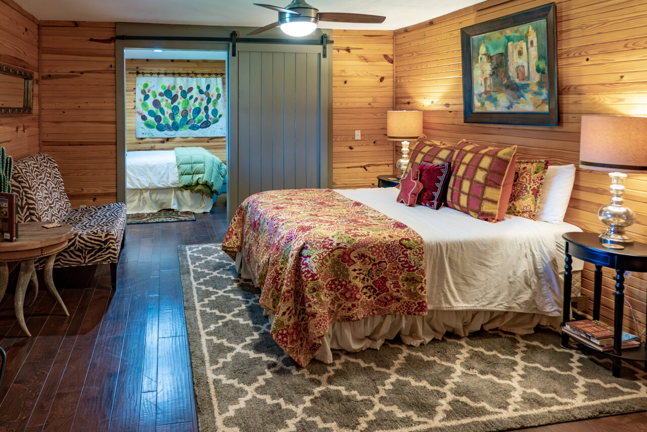 Texas Hunting Lodge - Rock Creek Ranch